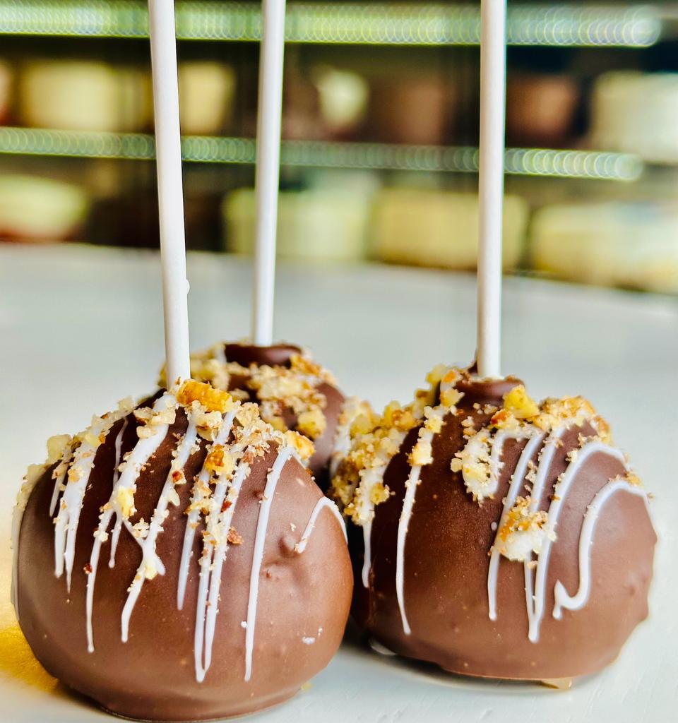 Whiskey Cake Pops | Rum Cakes Factory